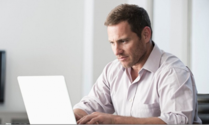 Which Programming Language to Learn and Make the Most Money?